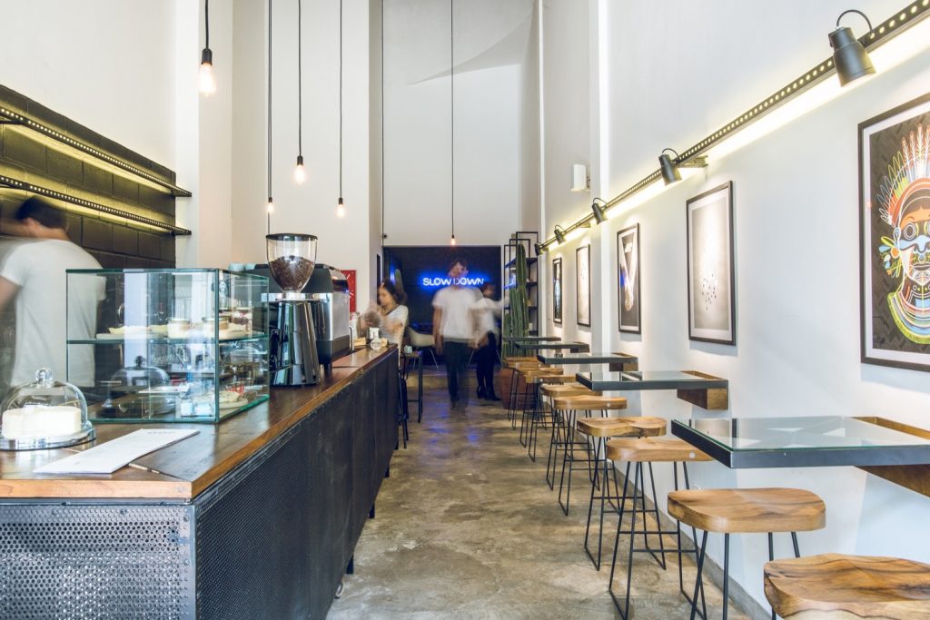 Uma cafeteria moderna e descolada em BH! - Casa das Amigas